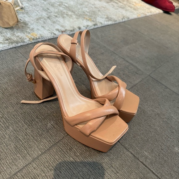 Saks Fifth Avenue | Shoes | Saks Fifth Avenue Nude Platform Heels | Poshmark